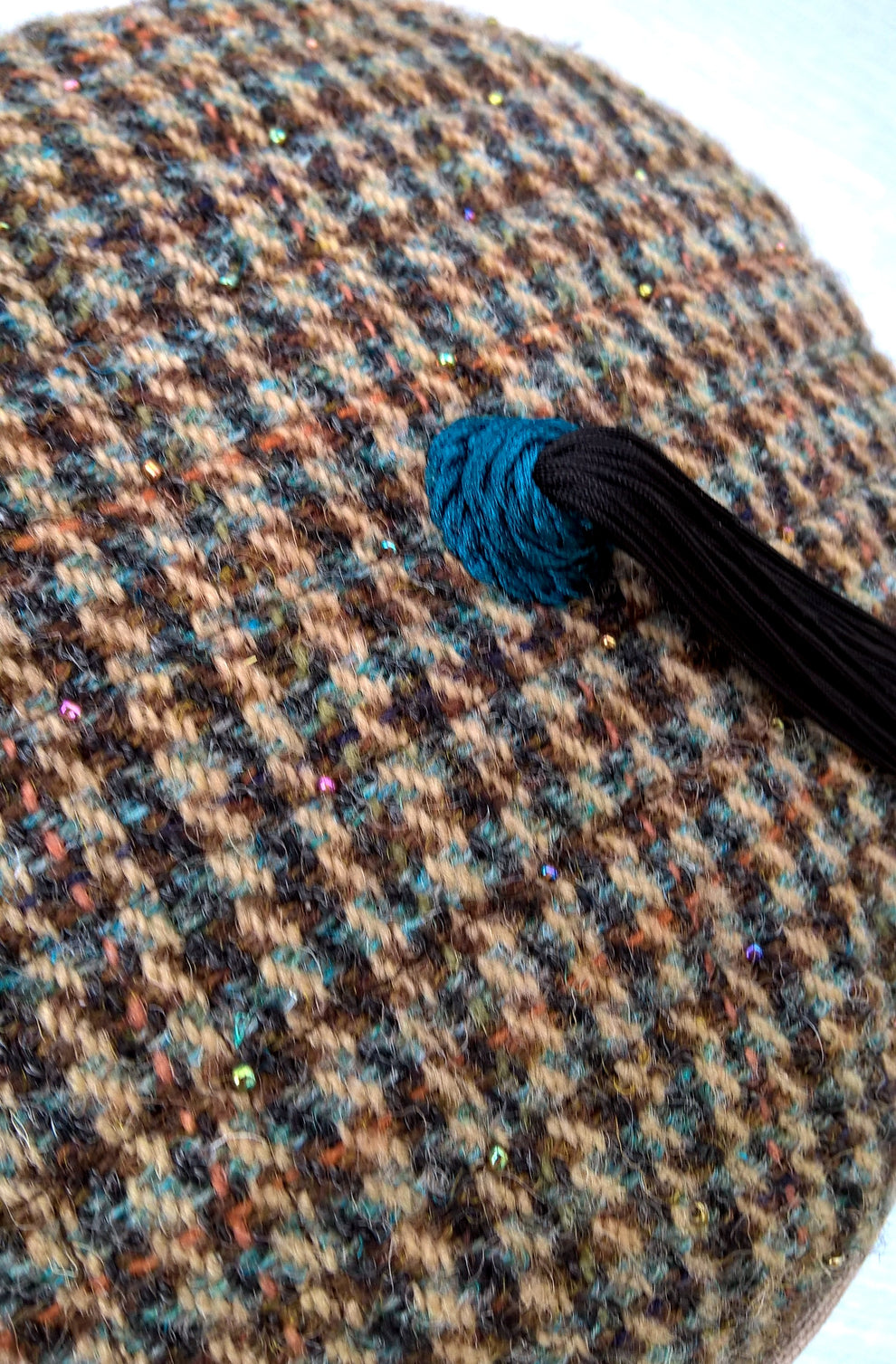 Tassel Smoking Cap - with Harris Tweed - Handmade in UK – TwiLd Capit Hog